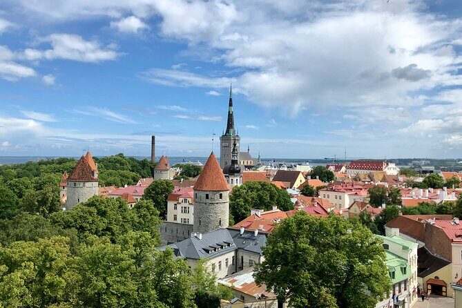 Private Riga Tallin Transfer and Tour - Key Points