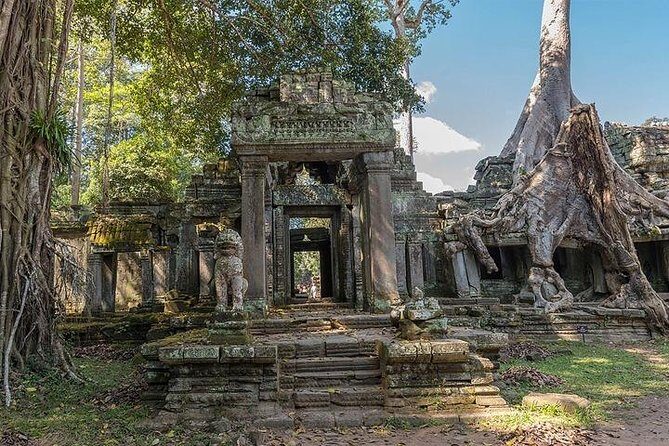 Private Rolous Group and Preah Khan Tour - Discovering the Roluos Group: Cambodia’s Ancient Foundations