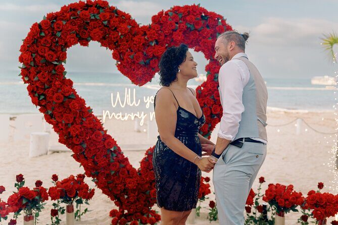 Private Romantic Beach Proposal in Nassau Bahamas - Key Points