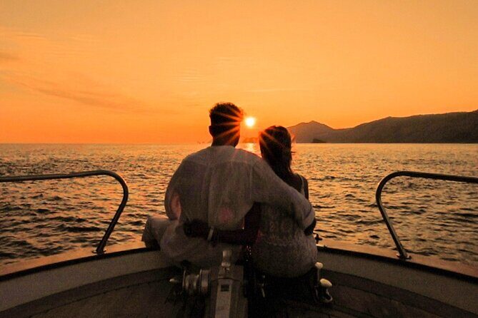PRIVATE Romantic Sunset Boat Tour Zadar with Local Wine 1,5h - An In-Depth Look at the Tour Experience
