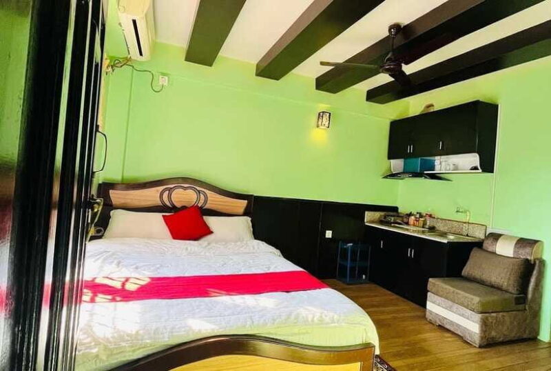 private room with mini kitchen - The Sum Up: Who Should Consider This Experience?