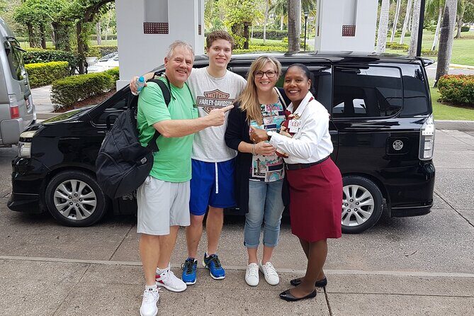 Private Round Trip Airport Transfer from Montego Bay to Ocho Rios - FAQs