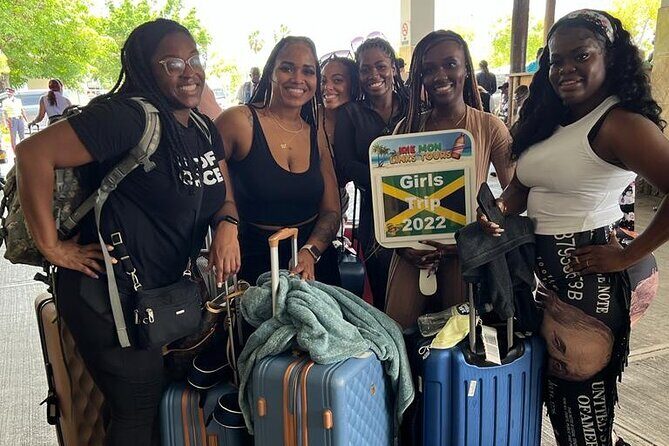 Private Round-trip MBJ Airport Transfer to Montego Bay Hotels - Key Points