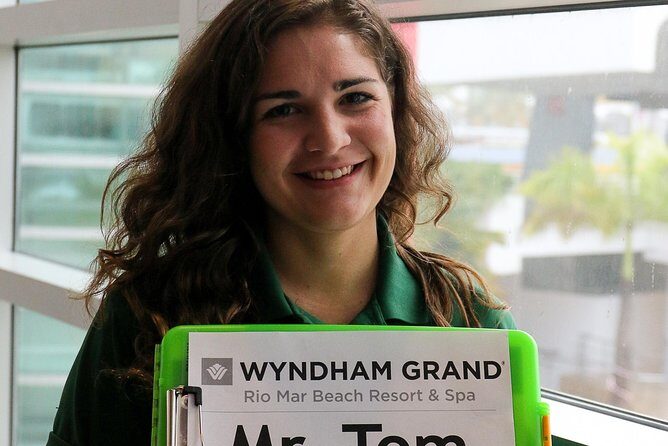 Private Round-Trip Transfer: Luis Muñoz Marín Airport to Hotel - Key Points