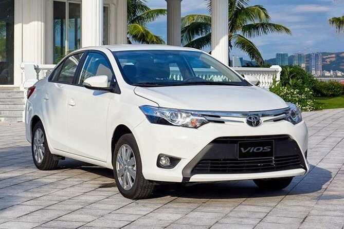 Private Round trip transfer: Noi Bai Airport - Hanoi City Center - Key Points