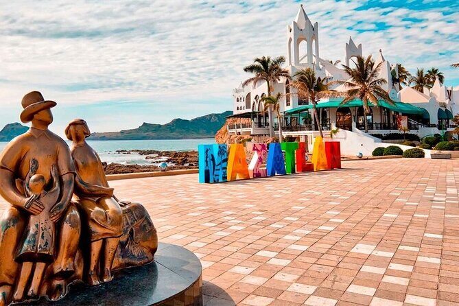 Private roundtrip airport to hotel transfer in Mazatlan - Introduction