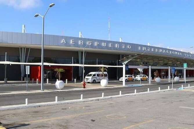 Private roundtrip airport to hotel transfer in Mazatlan - Who Should Book This Transfer?