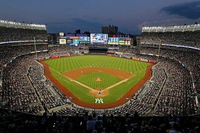 Private Roundtrip and Wait to Yankee or Mets Game - How the Experience Works