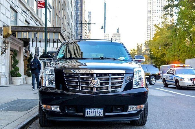 Private Roundtrip and Wait to Yankee or Mets Game - Who Should Consider This Tour?