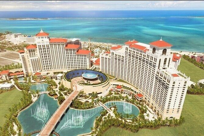 Private Roundtrip Sedan Airport Transfer to Cable Beach - Key Points