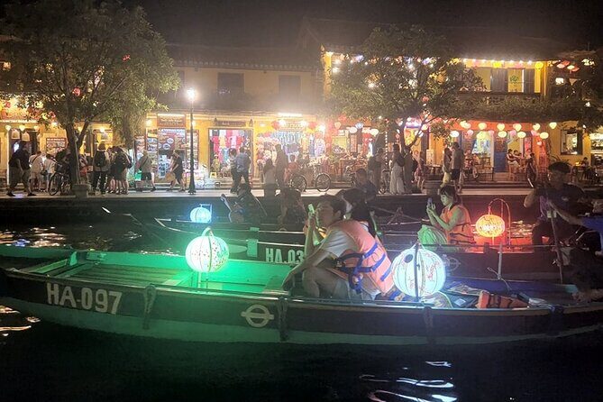 Private roundtrip to Hoi An City - Night Market from Da Nang City - FAQs