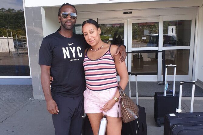 Private roundtrip transfer from MBJ airport to Grand Palladium - What’s Included and What’s Not?