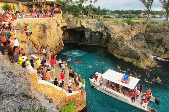 Private Roundtrip Transfer from Montego Bay to Negril Rick's Cafe - FAQ