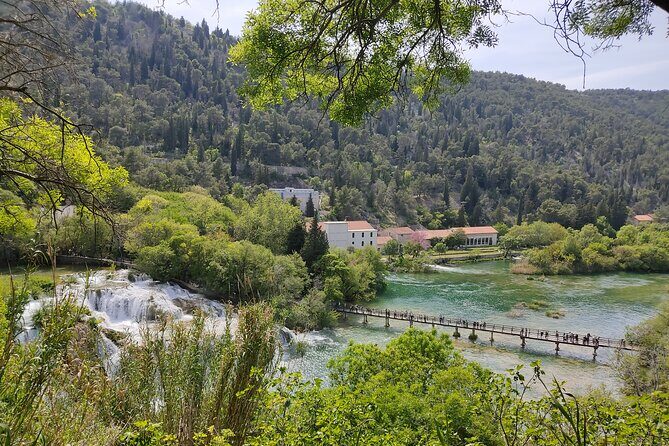 Private Roundtrip Transfer from Zadar to Krka National Park - FAQ - Frequently Asked Questions