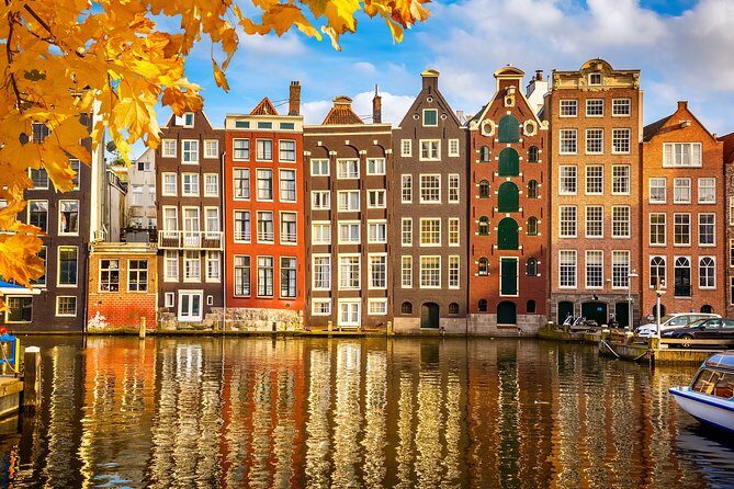 Private Roundtrip Transfer Schiphol Airport to Amsterdam - Why Choose a Private Transfer?