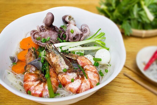 Private Saigon Food & Sight Experience On Scooter/Walking - Detailed Breakdown of the Itinerary