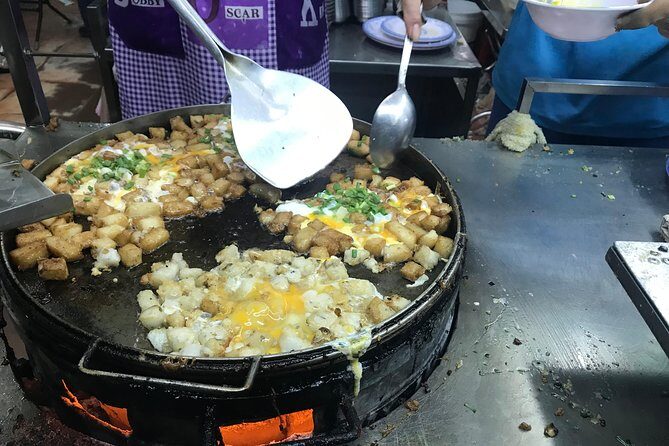 Private Saigon Night Food Tour by Scooter - Sampling Saigon’s Best Bites: Stops and Highlights
