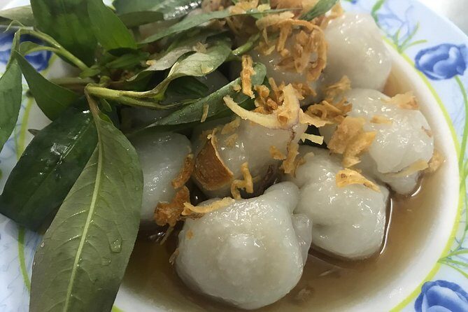 Private Saigon Night Food Tour by Scooter - Practical Considerations: What to Keep in Mind