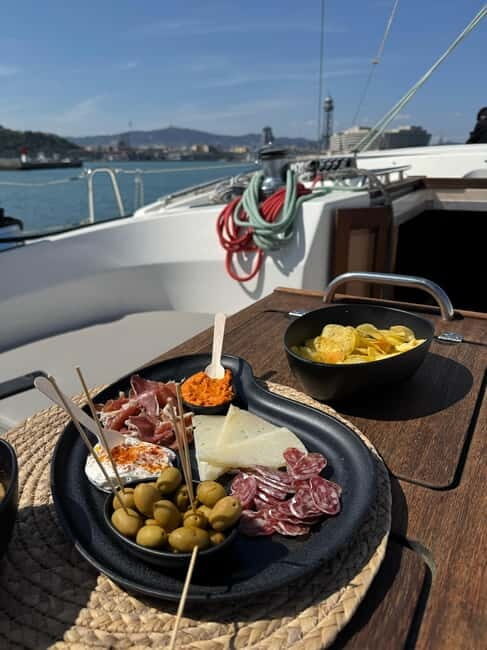 Private Sailboat Barcelona Luxury Boat + Aperitifs & Drinks - FAQs
