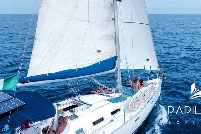 Private Sailboat tour in Cabo San Lucas with Papillon Yachts - An In-Depth Look at the Cabo San Lucas Private Sailboat Tour