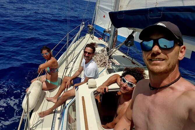 Private Sailboat Trip with Drink and Snack - Who should consider this tour?