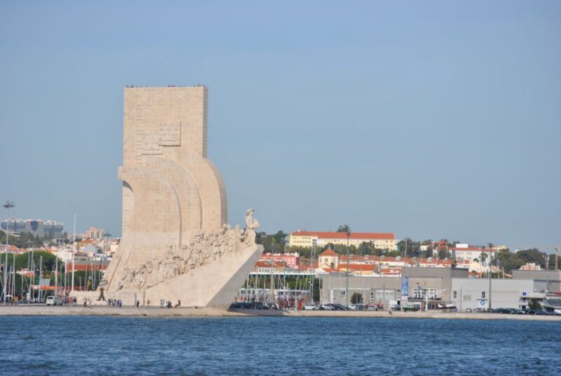 Private Sailing Boat Tour Lisbon with a drink: 2 to 8 Hours - Introduction: Why a Sailing Tour Makes Sense in Lisbon