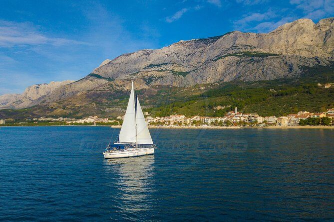 Private sailing tour at the Makarska Riviera - Itinerary and Experience Breakdown