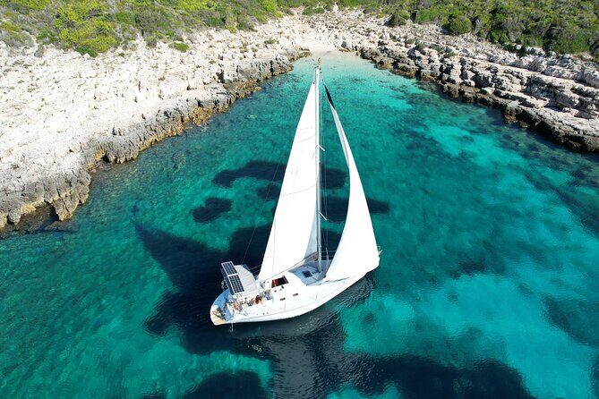 Private Sailing Tour with Snorkeling in Hvar Pakleni Islands - Key Points