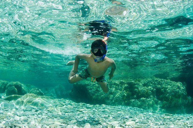 Private sailing trip along Capri and the Sorrento Coast - Who’s this tour best suited for?