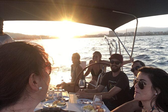 Private Sailing Trip from Barcelona Olympic Port with Tapas - Key Points