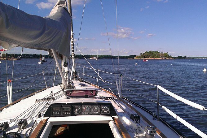 Private sailing trips around Fishers island from New London, CT - Pricing and Value