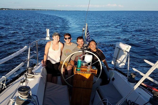 Private sailing trips around Fishers island from New London, CT - Who This Experience Is Best For