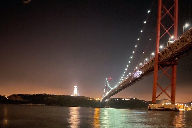 Private Sailing w/ Premium Wine Tasting Tour in Lisbon - Authentic Insights from Reviews
