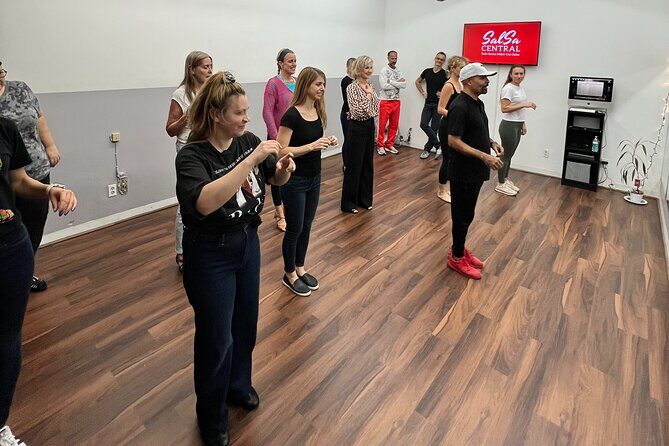 Private Salsa or Bachata Class in South Beach - Key Points