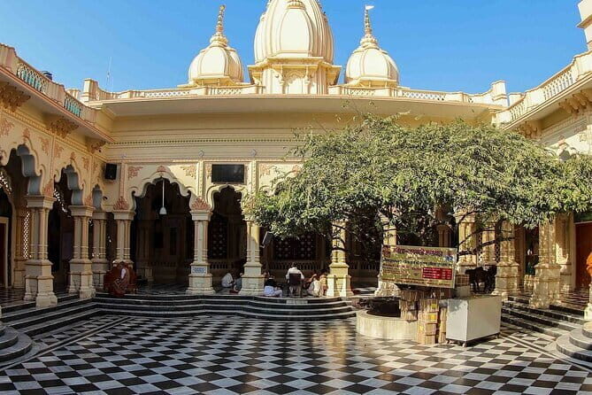 Private Same Day Mathura Vrindavan Tour By Car From Delhi - FAQ