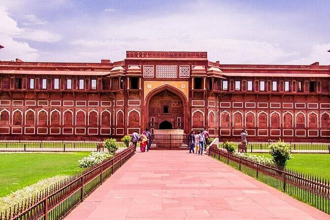 Private Same Day Skip The Line Taj Mahal Tour From Delhi - Key Points