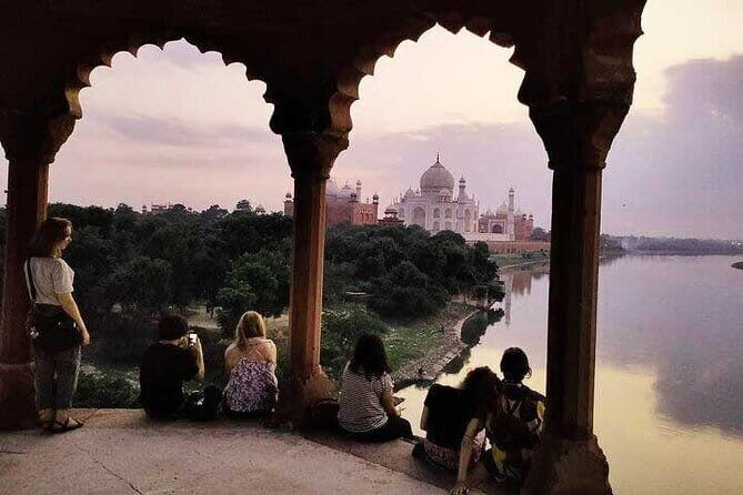 Private Same Day Taj Mahal and Agra fort Tour by CAR - In Summary