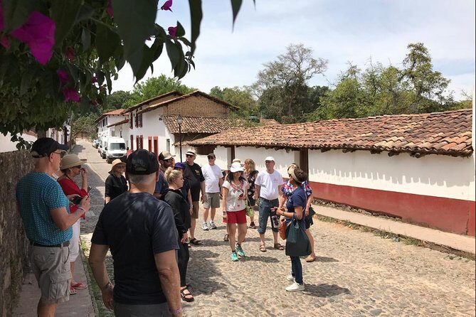 Private San Sebastian del Oeste Tour - Key Points