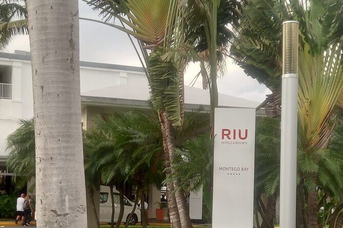 Private Sangster International Airport Transfer to Riu Hotel - Analyzing the Value