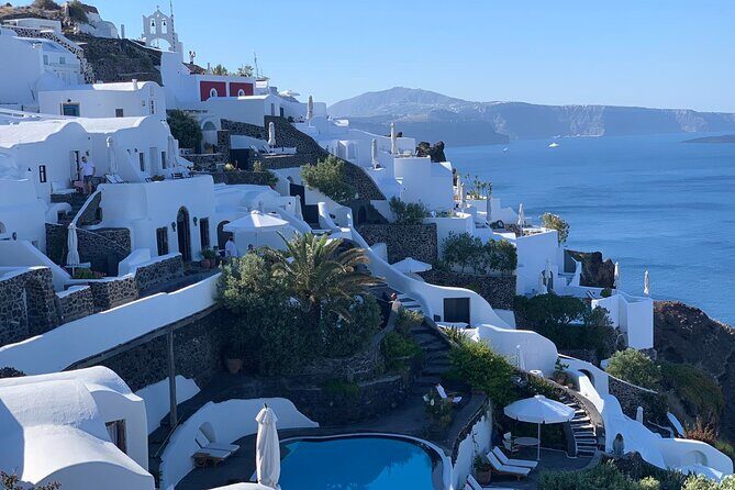 Private Santorini Half Day Highlights 4-Hour Tour & Native Driver - Detailed Breakdown of the Santorini Highlights Tour
