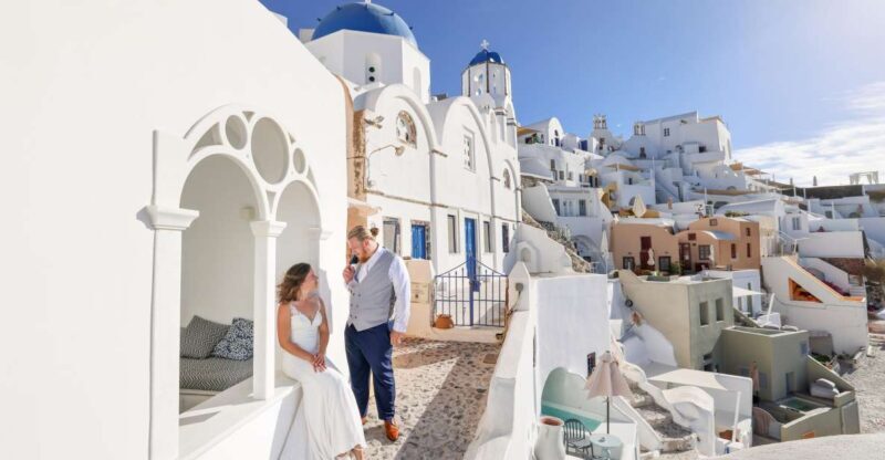 Private Santorini Wedding Photoshoot - Key Points