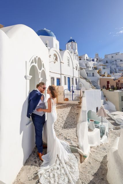 Private Santorini Wedding Photoshoot - Who Will Love This Experience?