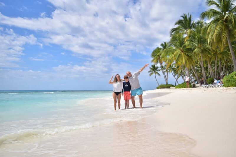 Private: Saona Island Premium & Mano Juan Day Escape - Canto de la Playa: Seclusion and Serenity