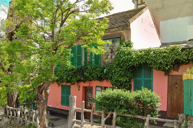 Private Scavenger Hunt in Montmartre - Frequently Asked Questions
