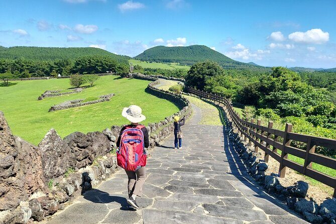Private schedule Day Tour With Local Taxi Driver in jeju island - FAQ