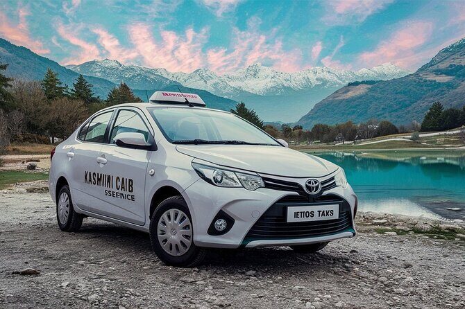 Private Sedan Cab to and from Srinagar Airport and Dal Lake - A Closer Look at the Service