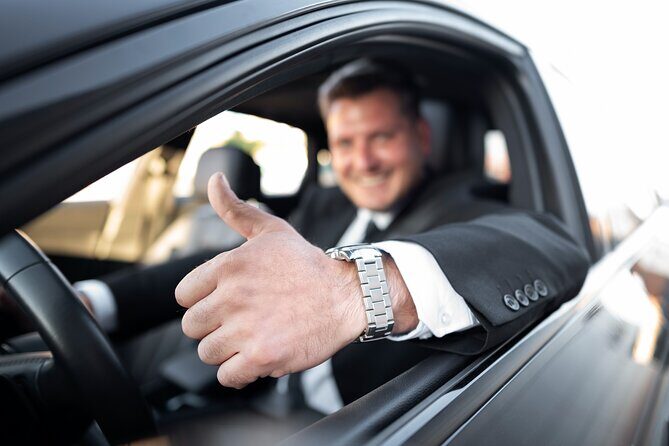 Private Sedan Transfer Charles de Gaulle Airport to Paris - Key Points
