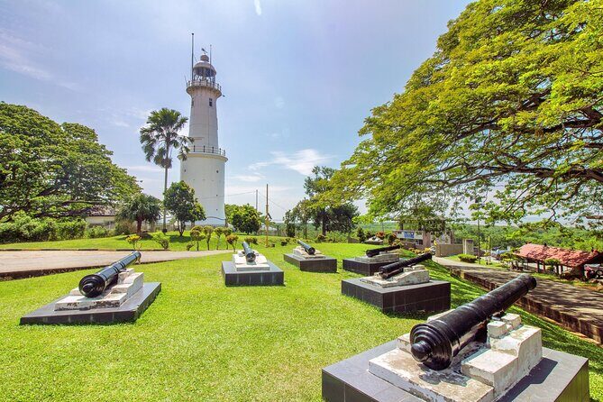 Private Selangor Day Tour : Batu Caves, Blue Mosque, Fruit Valley, Malawati Hill - A Close Look at the Itinerary