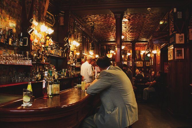 Private Sex and The City Tour in New York with Movie Scenes from famous TV show - FAQs