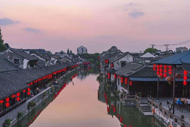Private Shanghai Layover Tour to Fengjing Water Town with Lunch Option - Who Should Consider This Tour?